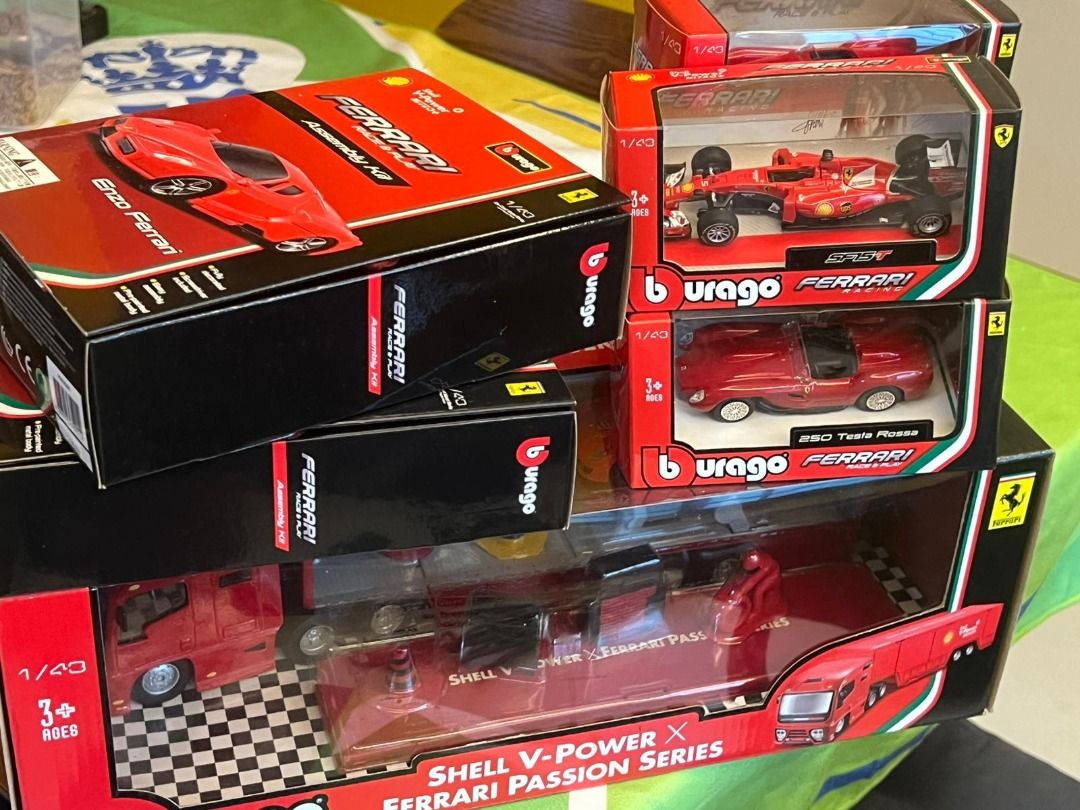 Bburago Ferrari Diecast Model Car Collection, Hobbies & Toys, Toys ...