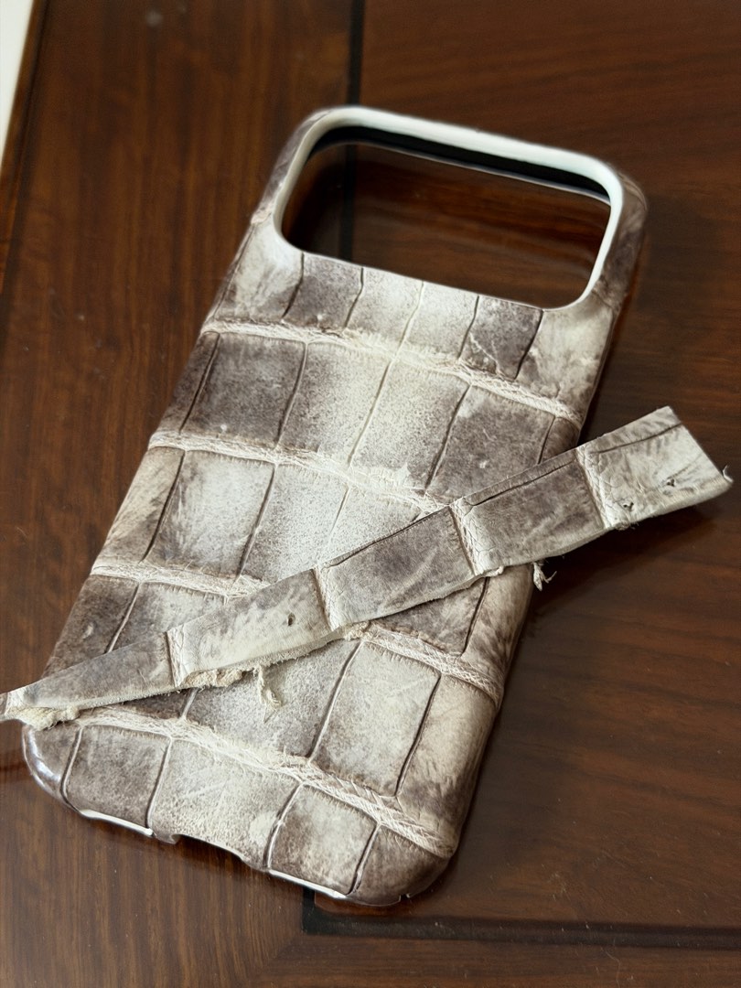 IPhone 17 Pro Max Himalayan Crocodile Case, Mobile Phones & Gadgets ...
