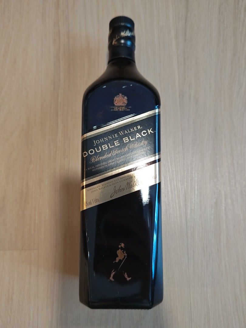 Johnnie Walker Double Black Blended Scotch Whisky, Food & Drinks ...