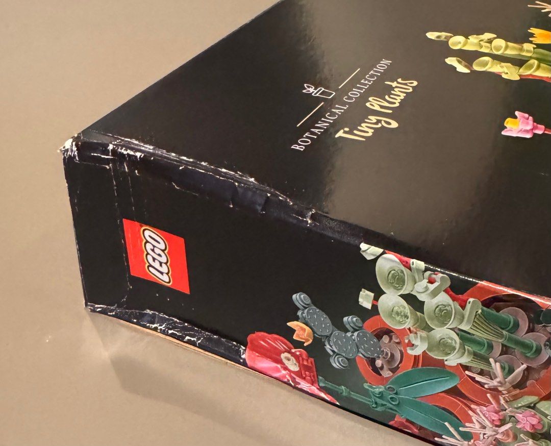 LEGO Icons Botanical Collection 10329 - Tiny Plants, Hobbies & Toys ...