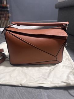 💥SALE💥Loewe I Fringe small Puzzle bag in classic calfskin, Luxury, Bags ...