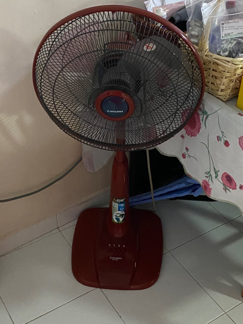 Mitsubishi Stand Fan, Furniture & Home Living, Lighting & Fans, Fans on ...