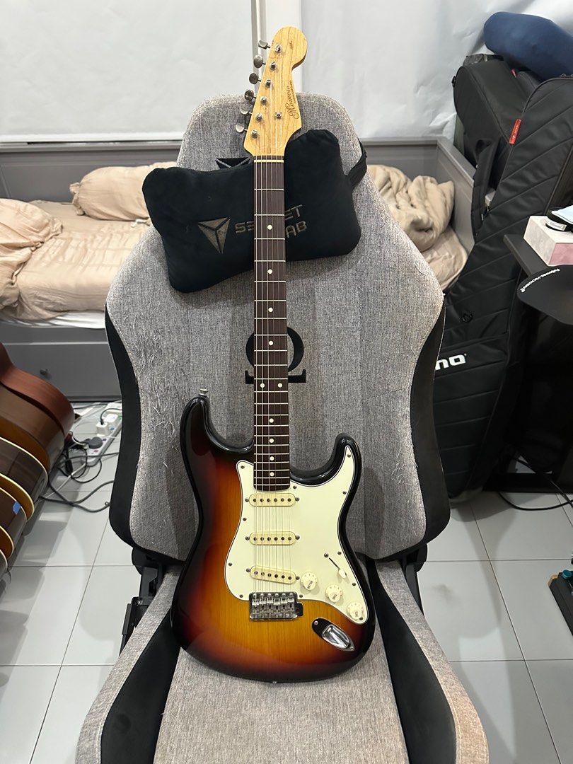 Momose MST1 with original fender headstock, Hobbies & Toys, Musical ...