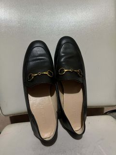 Berwick1707 Black Leather Penny Loafers 5260, 男裝, 鞋, 西裝鞋 - Carousell