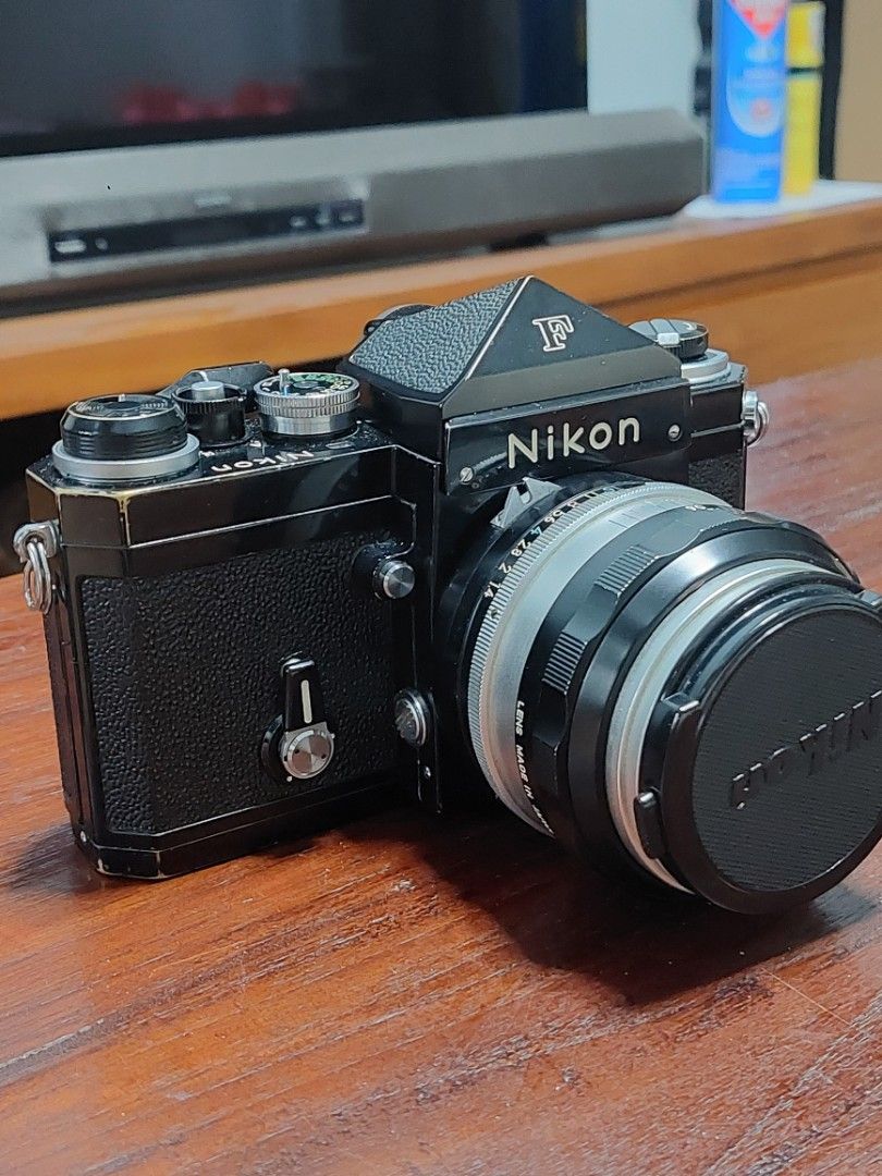 Nikon f eye level apollo black, Photography, Cameras on Carousell