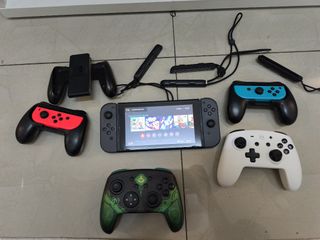 Nintendo Switch OLED Console Bundle, Video Gaming, Video Game Consoles, Nintendo on Carousell