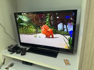 Sharp Aquos 60" TV, TV & Home Appliances, TV & Entertainment, TV on ...