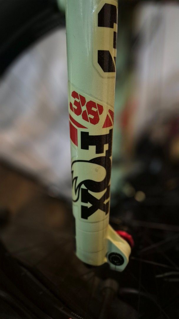 Specialized Enduro S-WORKS, Sports Equipment, Bicycles & Parts ...