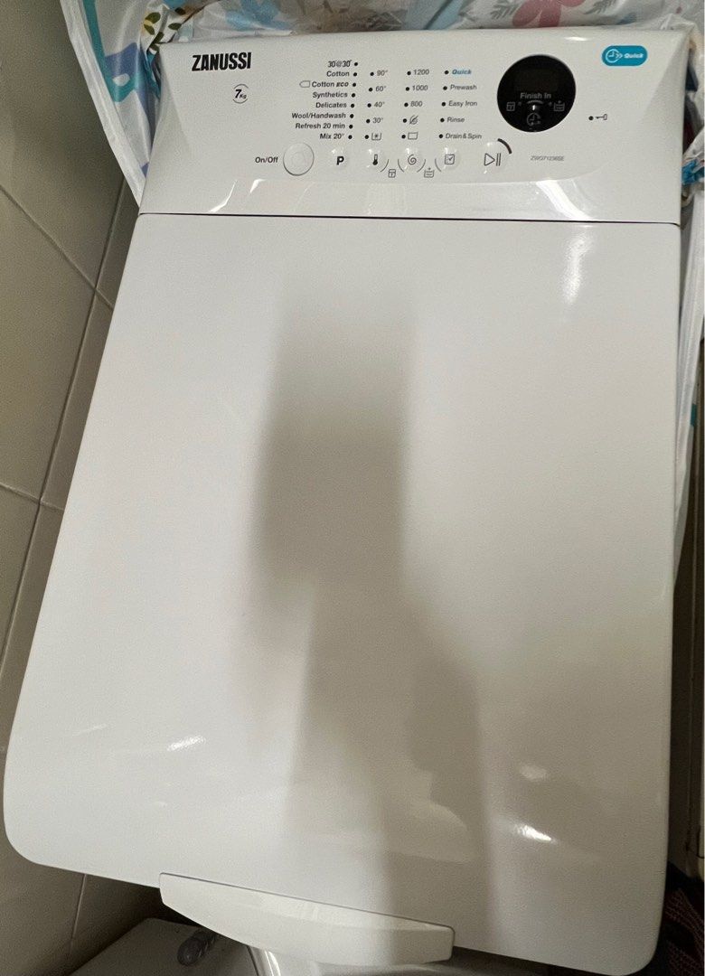Zanussi 金章 ZWQ71236SE, 家庭電器, 洗衣機及乾衣機 - Carousell