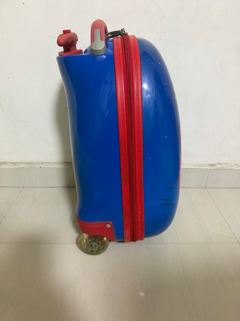 Angry Birds Space Kids' Rolling Luggage, Hobbies & Toys, Travel ...