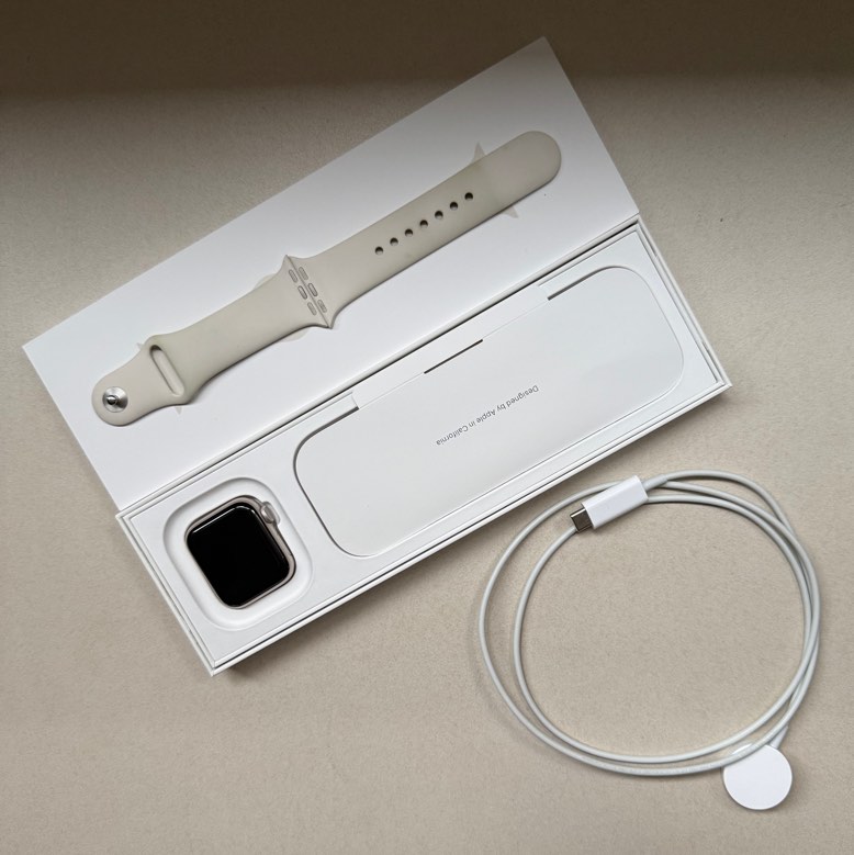 Apple Watch SE (Gen 2) GPS, Mobile Phones & Gadgets, Wearables & Smart ...