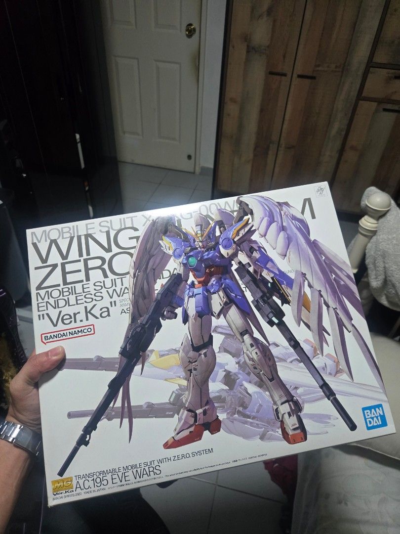 Bandai MG Wing Gundam Zero EW ver.ka Model Kit, Hobbies & Toys, Toys ...