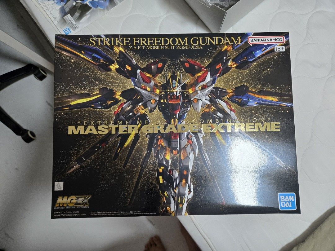 Bandai MGEX Strike Freedom Gundam, Hobbies & Toys, Toys & Games on ...