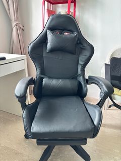 Hbada Gaming Chair with Cover, Furniture & Home Living, Furniture ...