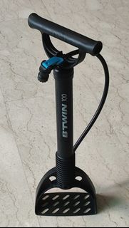 Bicycle pump, Sports Equipment, Bicycles & Parts, Bicycles on Carousell