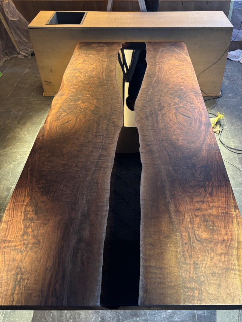 Custom Made Epoxy Resin Dining Table For Bar& Restaurant, Furniture ...