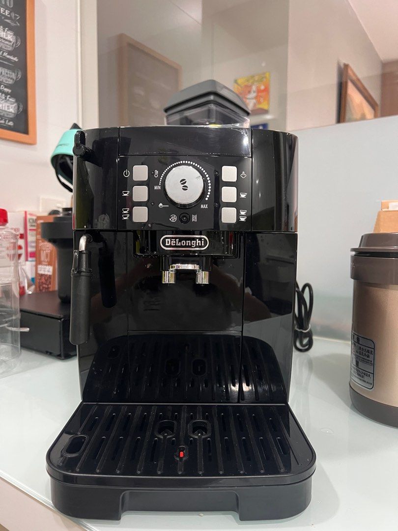 DeLonghi Espresso Coffee Machine, TV & Home Appliances, Kitchen ...