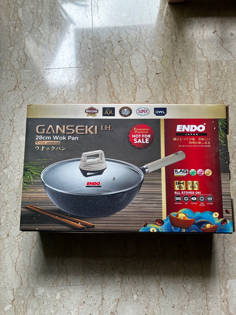ENDO GANSEKI I.H. 28cm Wok Pan, Furniture & Home Living, Kitchenware ...