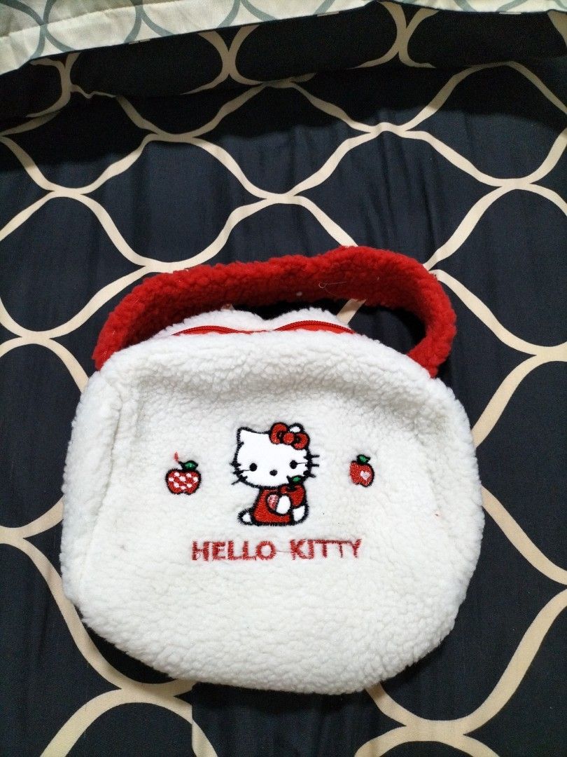 Hello Kitty White Handbag, Women's Fashion, Bags & Wallets, Shoulder ...