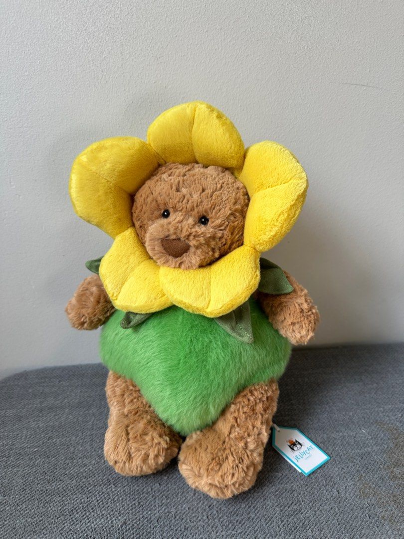 Jellycat Bartholomew Bear Daffodil BNWT, Hobbies & Toys, Toys & Games ...