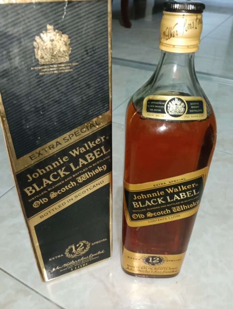 Johnnie Walker Black Label 12 Year Old Scotch Whisky, Food & Drinks ...