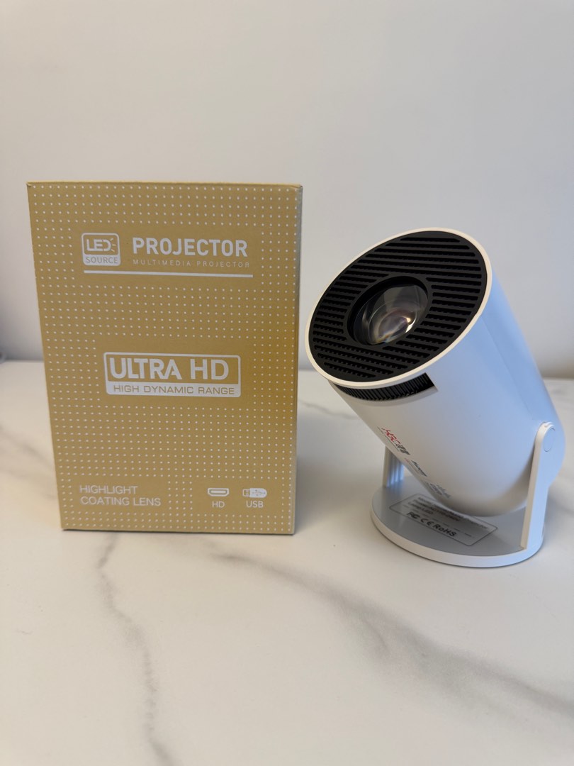 LED Source Ultra HD Multimedia Projector, 家庭電器, 電視 & 其他娛樂, 投影機 - Carousell