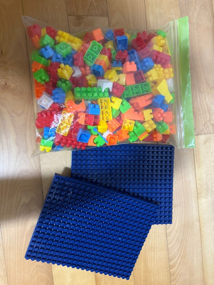 Lego / Building Blocks with 2 Base Plates, Hobbies & Toys, Toys & Games ...