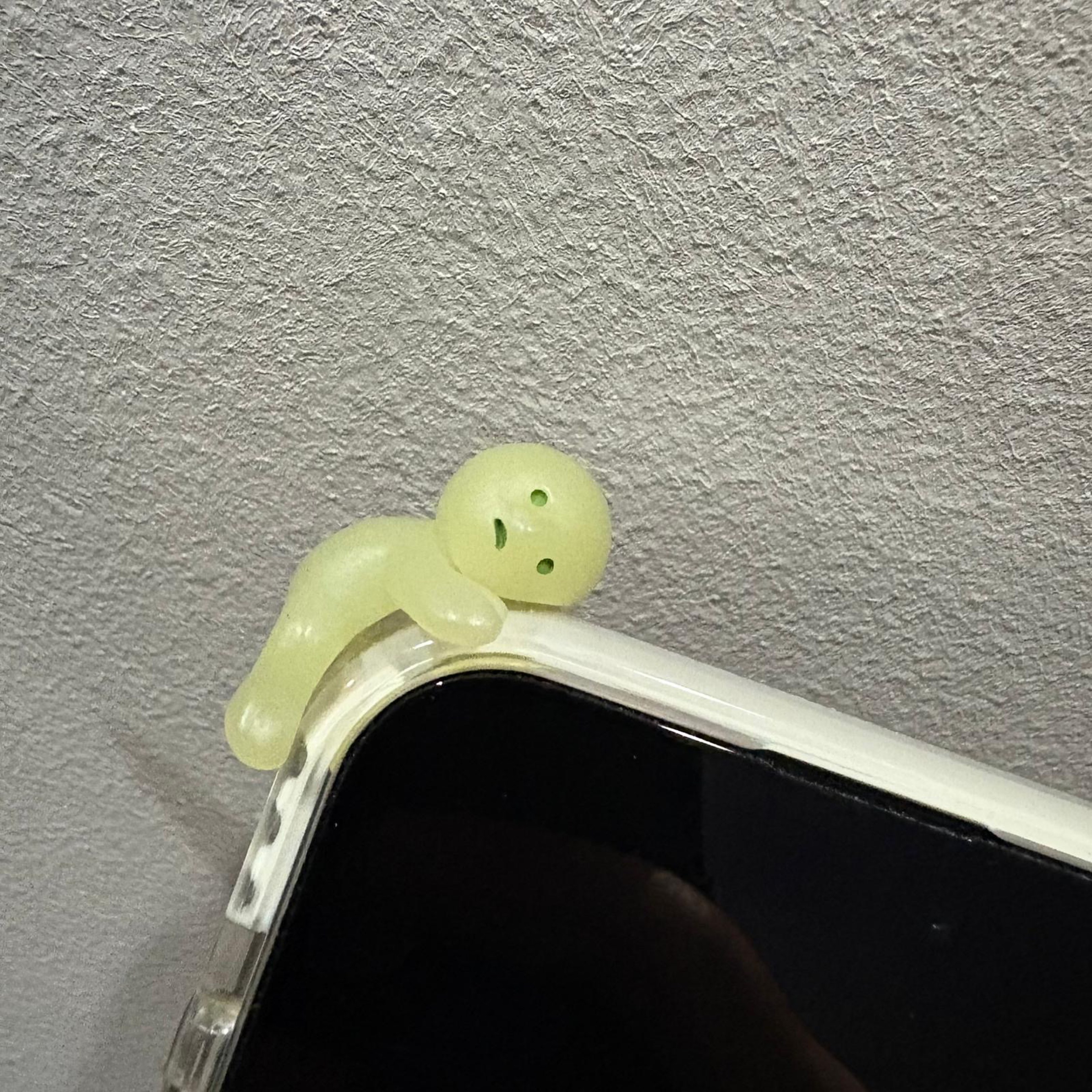 little smiski hugging phone hipper, Hobbies & Toys, Toys & Games on ...