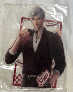 Love and Deepspace sylus heart relief 2024 Badge, Hobbies & Toys ...