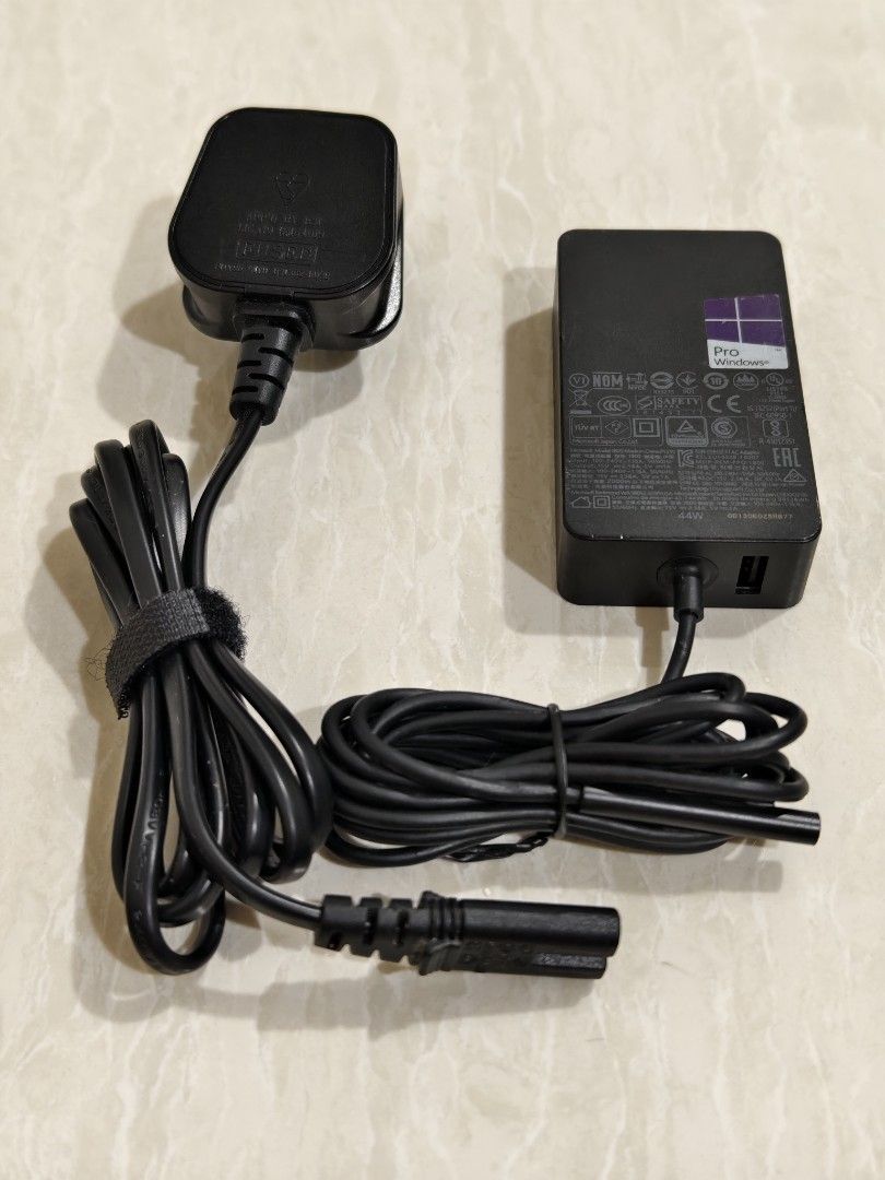 Microsoft Surface Pro Charger 24W, Computers & Tech, Parts ...
