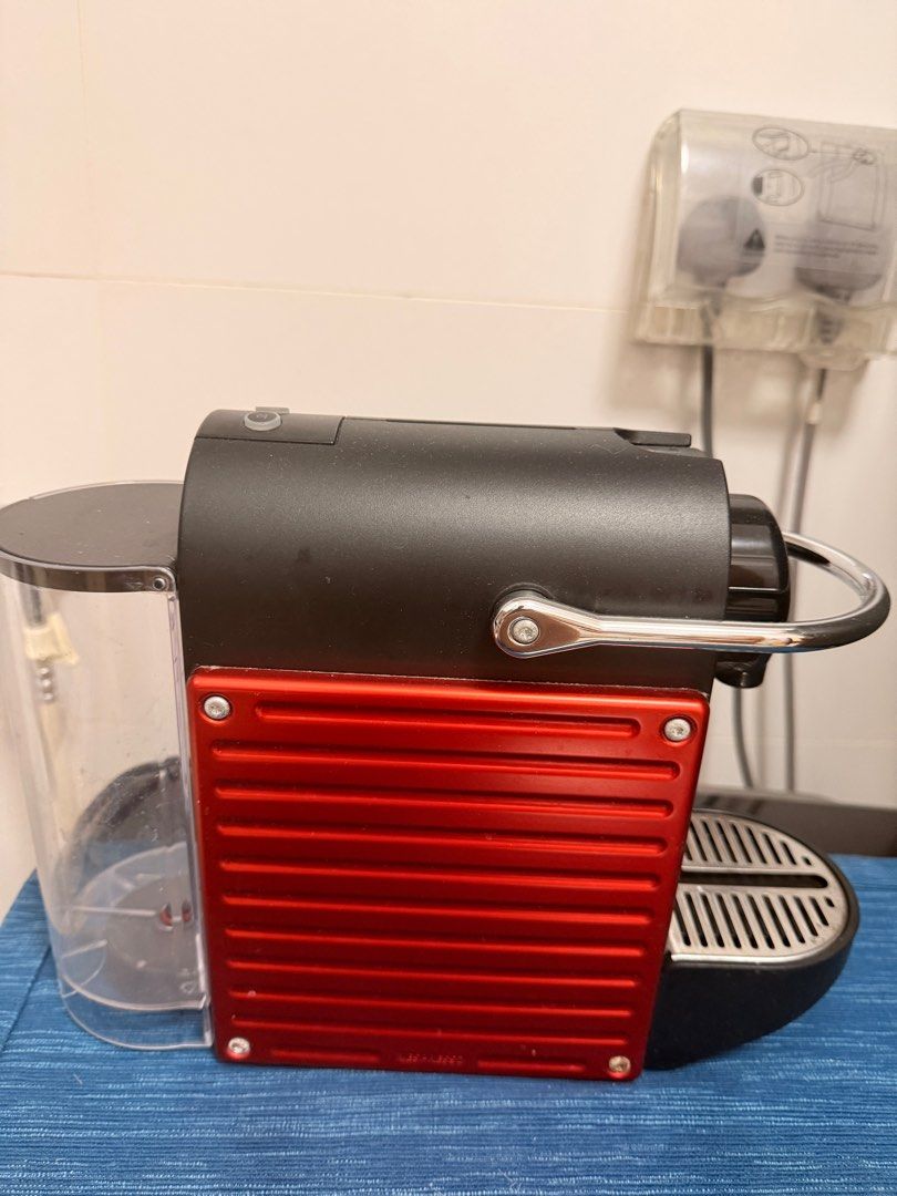Nespresso Coffee Machine pixie - Red, TV & Home Appliances, Kitchen ...