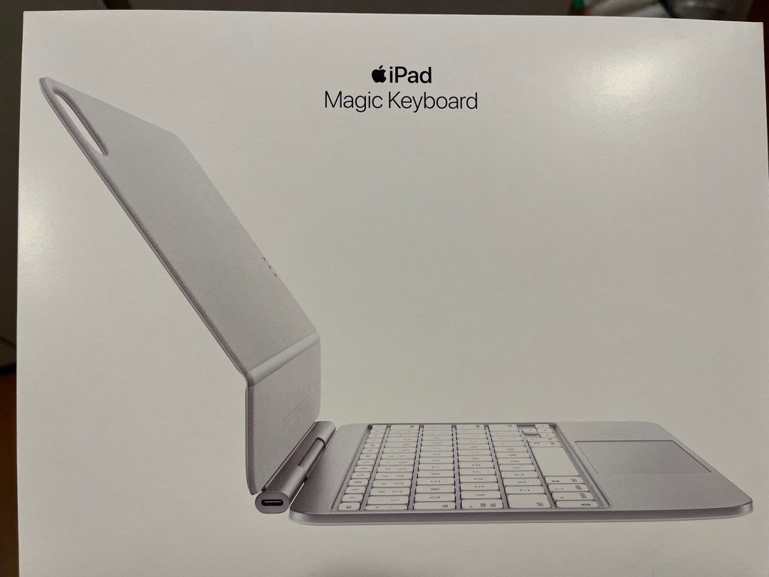 [NEW + SALE 😍] iPad Magic Keyboard - 11-inch (M5) - White, Computers ...