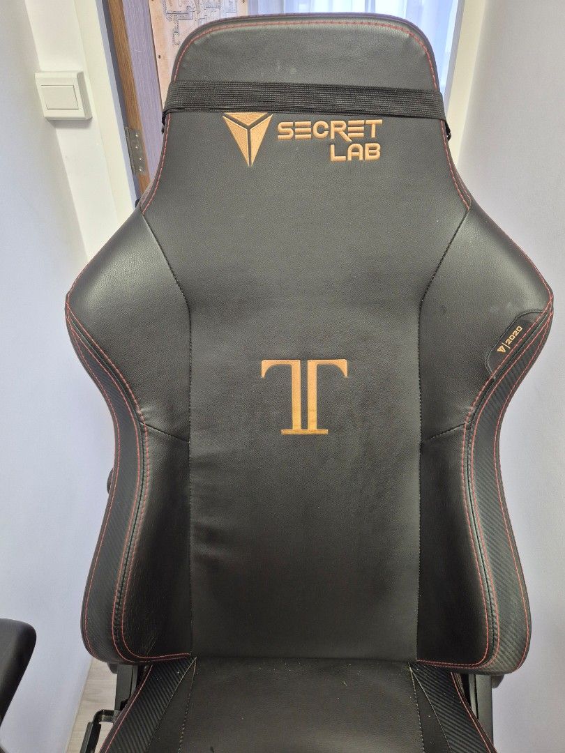 Secretlab Titan Gaming Chair - Black, Furniture & Home Living ...