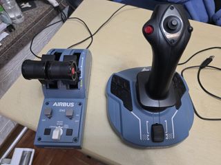 WINWING Ursa Minor Airbus Sidestick + Thrustmaster Airbus Thrust ...