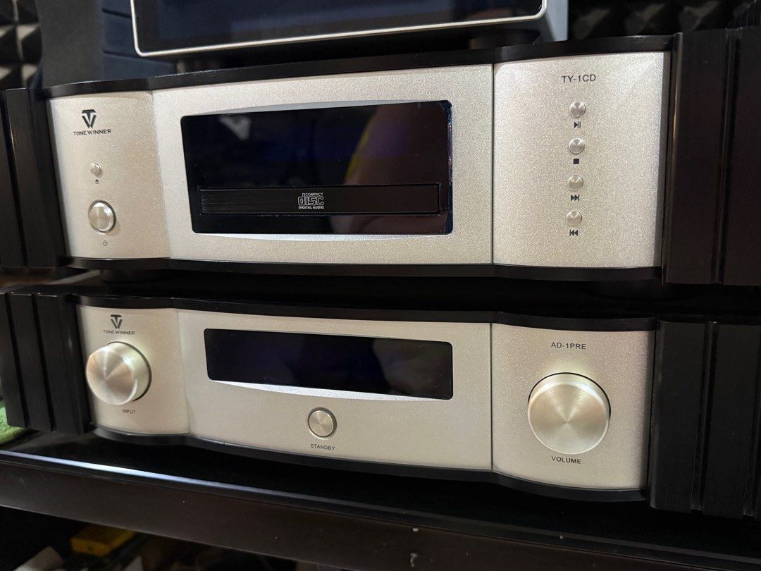 Tonewinner flagship top model pre power amp and hi-end cd player, Audio ...