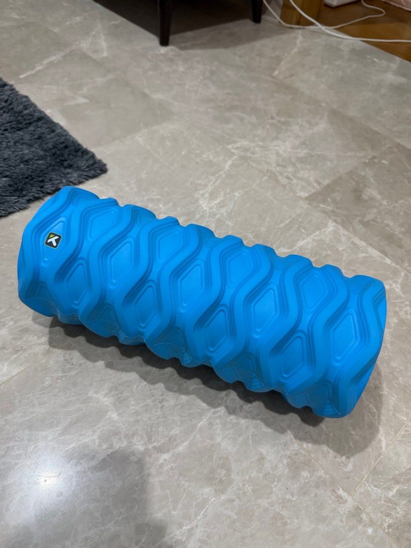 TriggerPoint Performance Foam Roller - Blue, Sports Equipment, Exercise ...