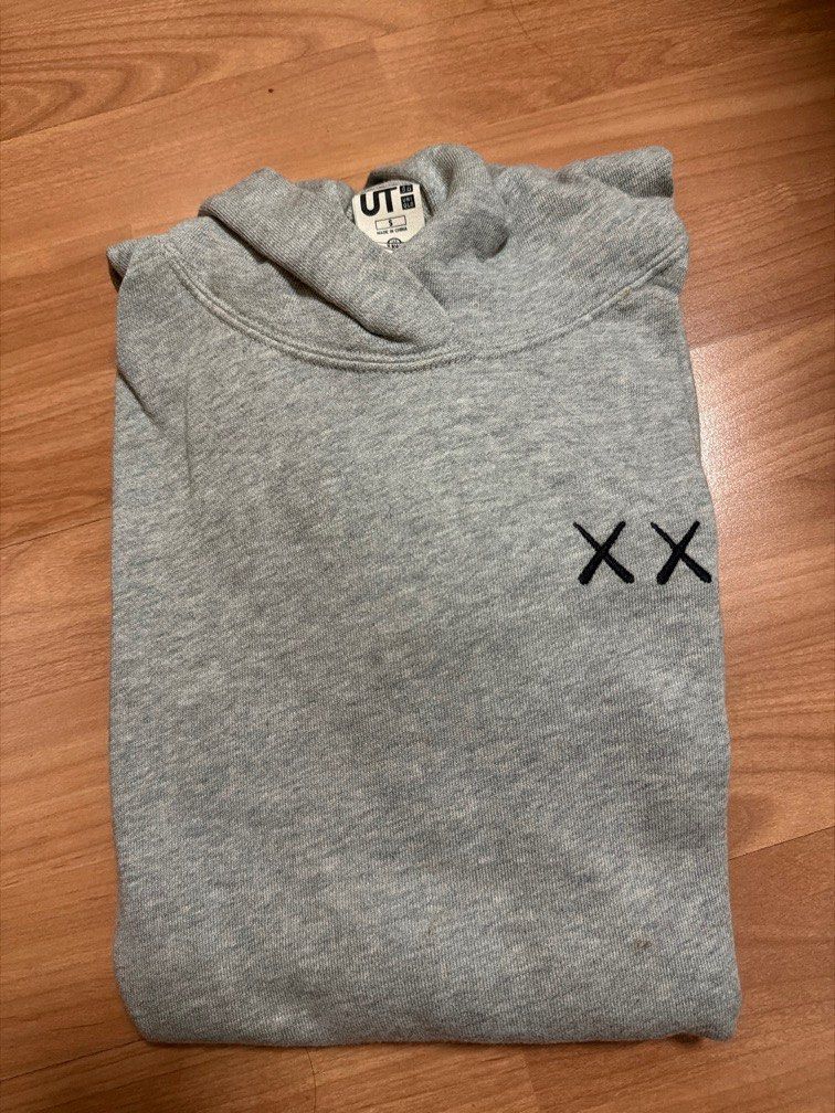 Uniqlo x Sesame Street Kaws (Free Postage), Women's Fashion, Coats ...