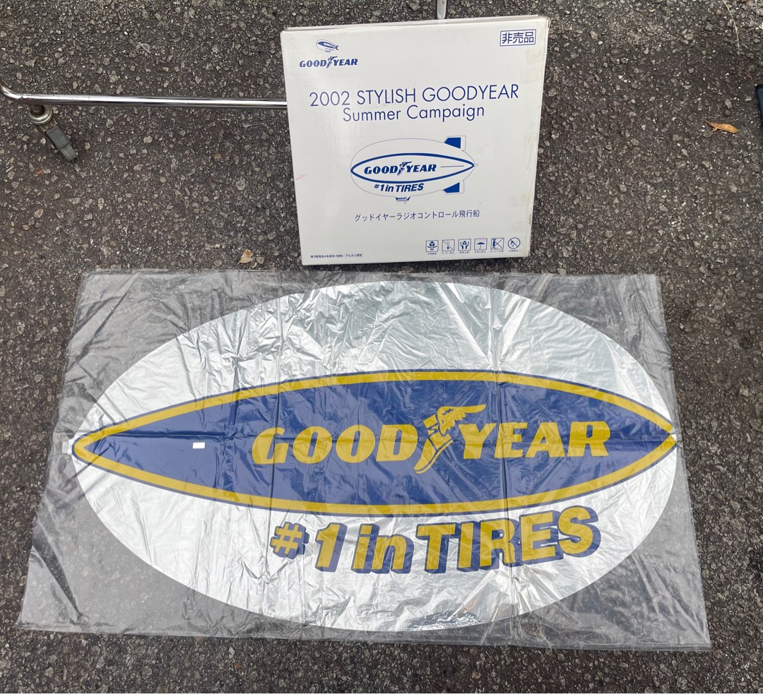 Vintage 2002 Goodyear radio-controlled blimp, Hobbies & Toys ...