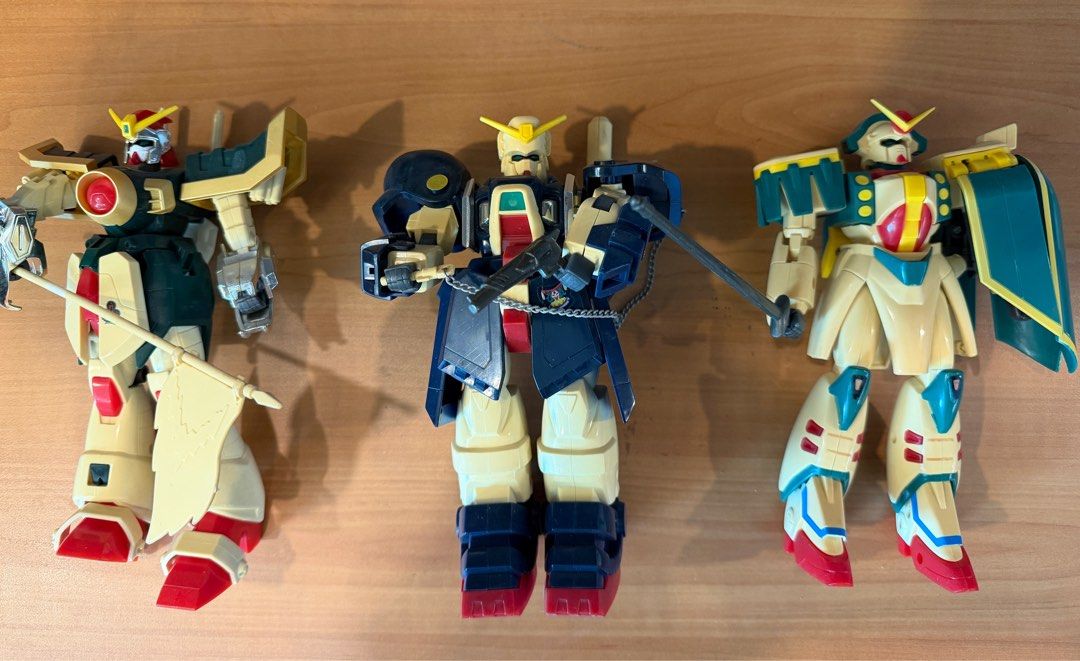 Vintage Gundam Robot Figures - Set of 3, Hobbies & Toys, Toys & Games ...