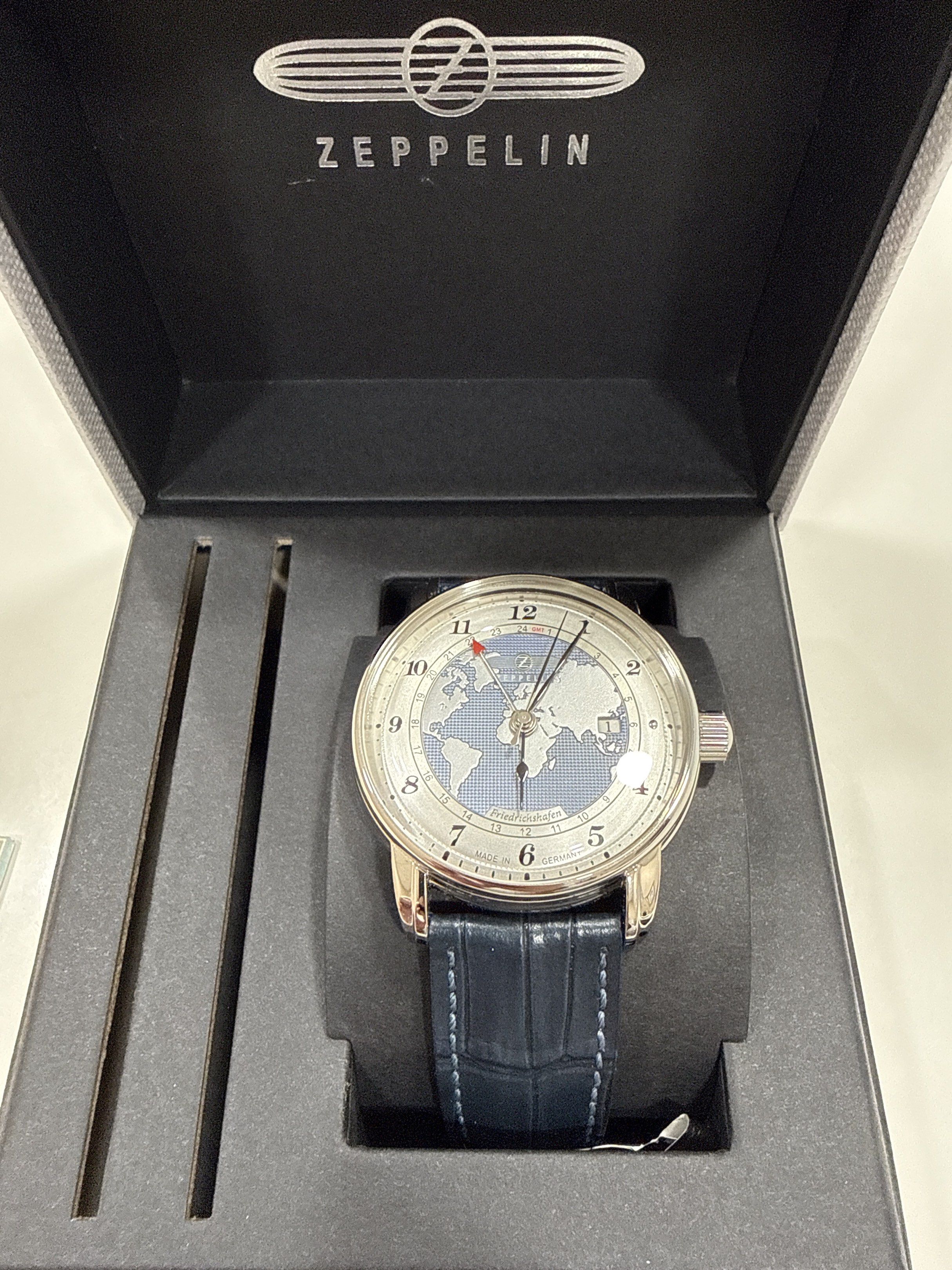 Zeppelin Automatic GMT Watch, Men's Fashion, Watches & Accessories ...