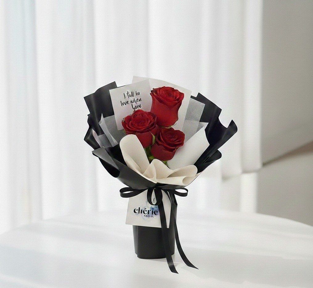 3 Red/White Rose Eternal Flower Mini Bouquet | Valentine’s Day Gift ...
