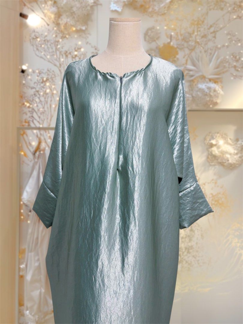 $50 RAYA2026 NEW Luxury Batwing Abaya Dress In A Loose Satin Like ...