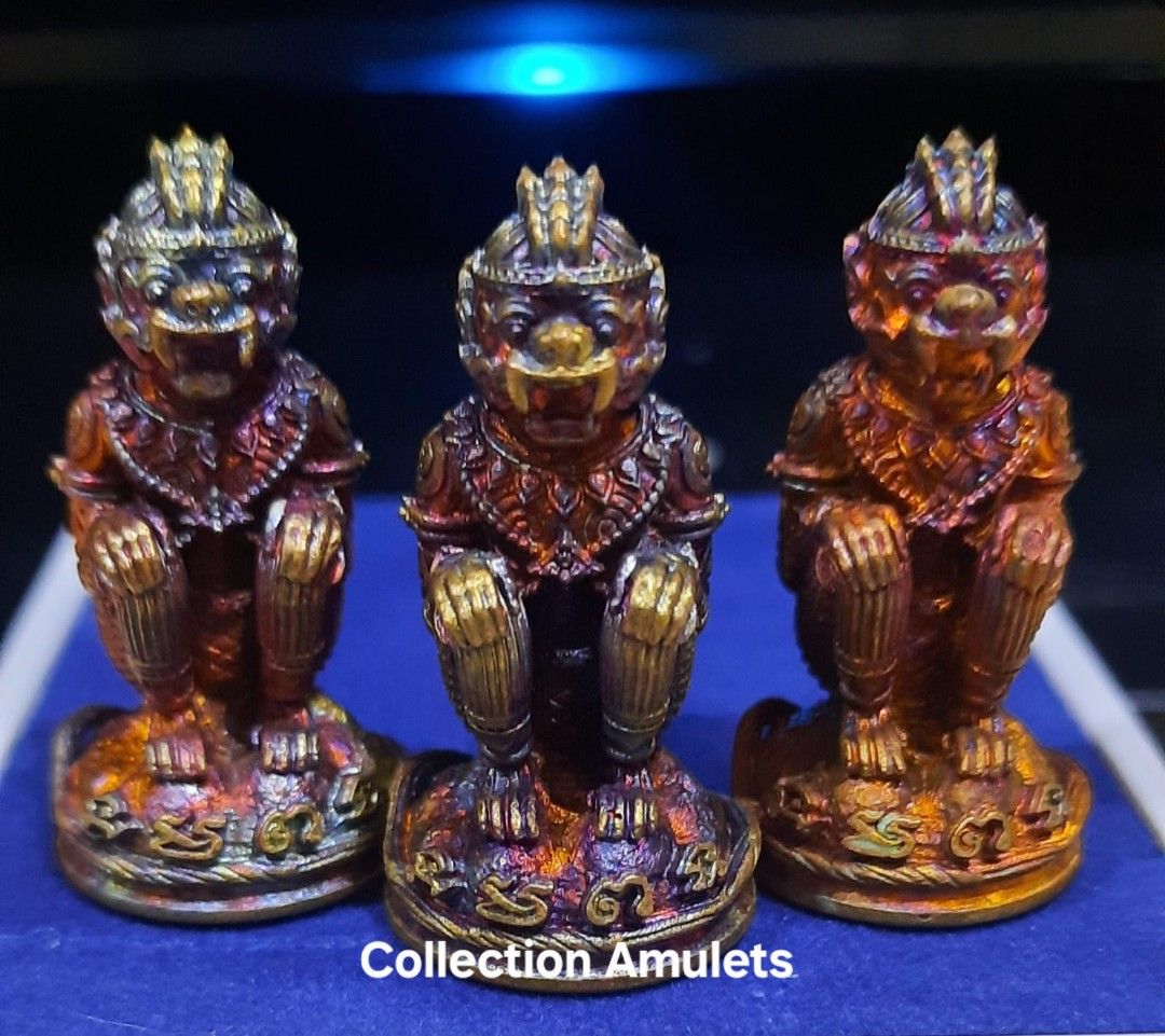 Ajarn Parsoot/ LP Prasut Wat Nai Tao Hanuman, Hobbies & Toys, Religious ...