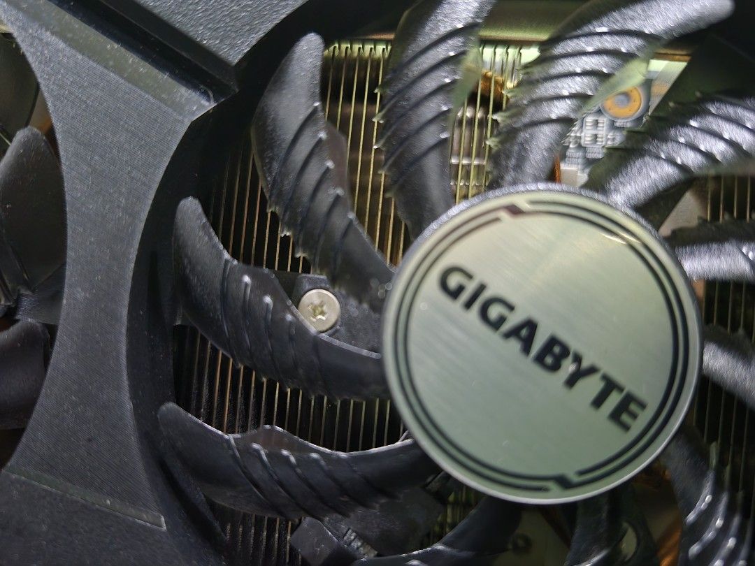 AMD Radeon RX 6700 XT 12GB Gigabyte Gaming OC Graphics Card GPU [Same performance as RTX 3070 ...