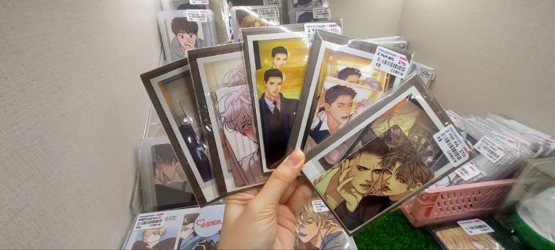 BL / Yaoi / Webtoon / Manhwa Pearl Boy Ignite The Dawn Studio Photo ...