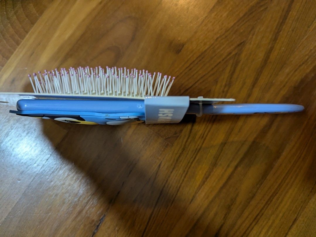 Bluey Bundle- Detangler Brush, Nail Polish Set & Wackadoo Watch ...