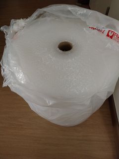 Bubble Wrap Roll - New, Furniture & Home Living, Home Improvement ...