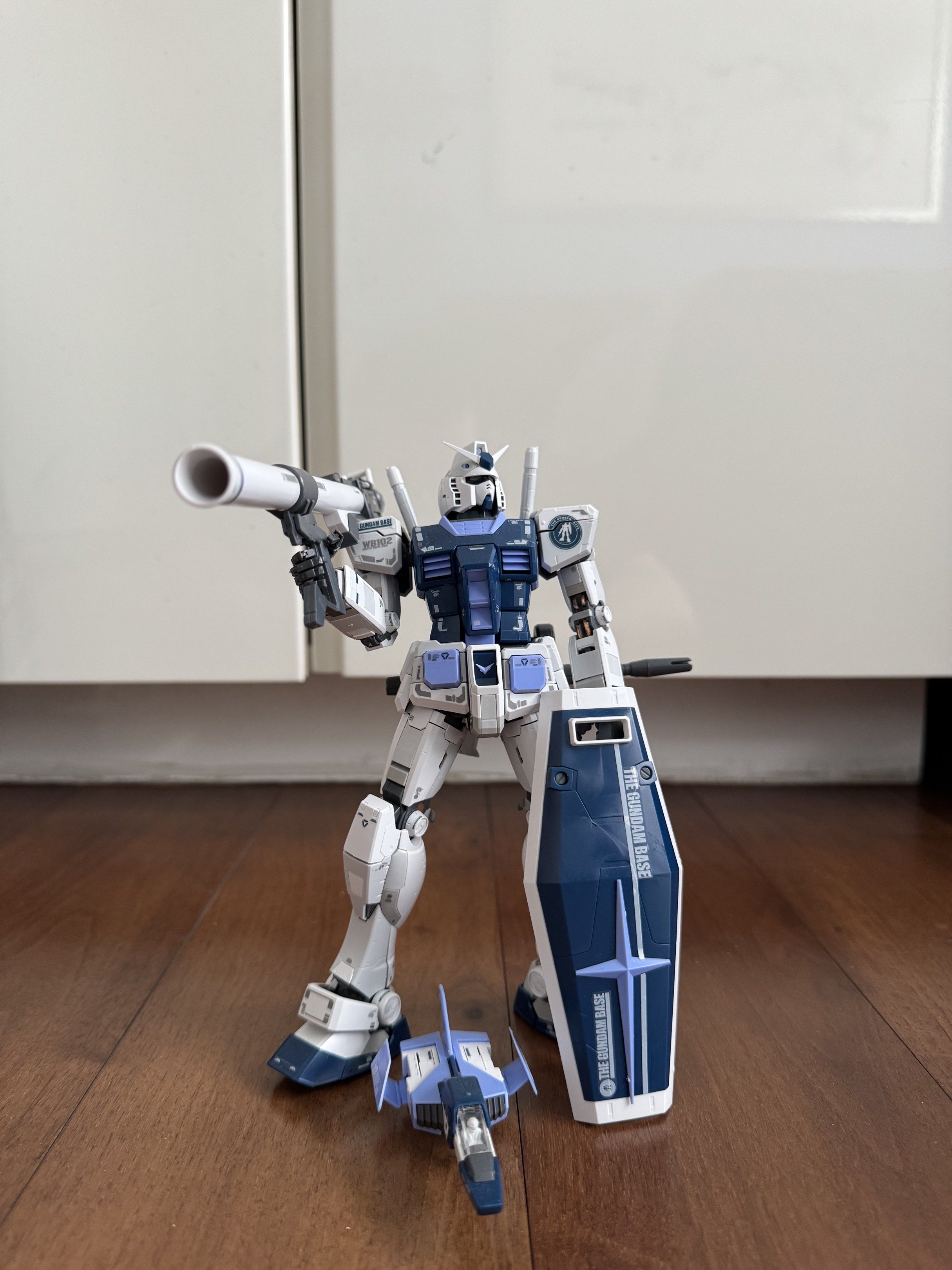 Built Bandai Gunpla MG 1/100 RX-78-2 Gundam Ver.3.0 The Gundam Base ...