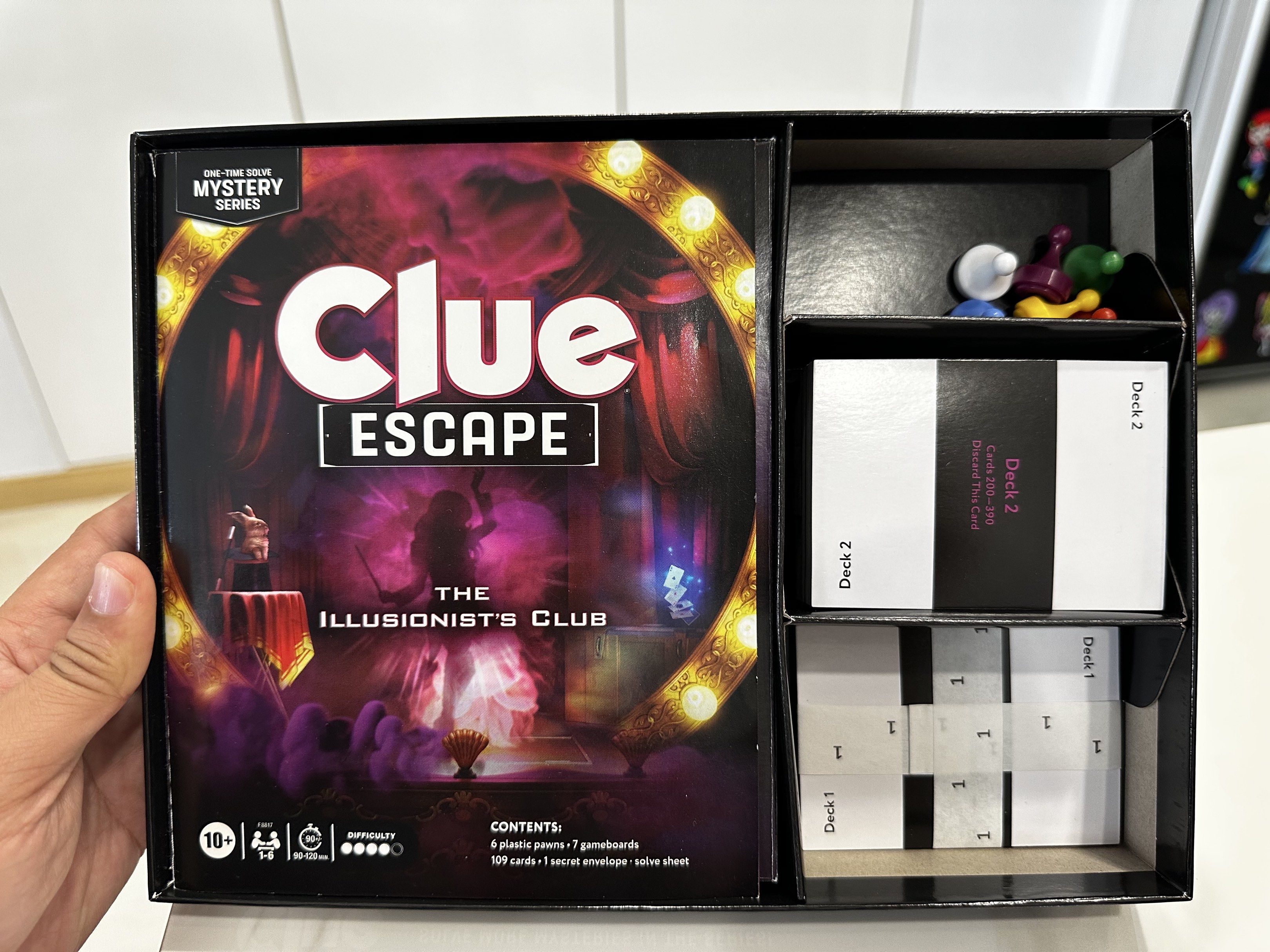 Clue Escape: The Illusionist's Club Board Game, Hobbies & Toys, Toys ...