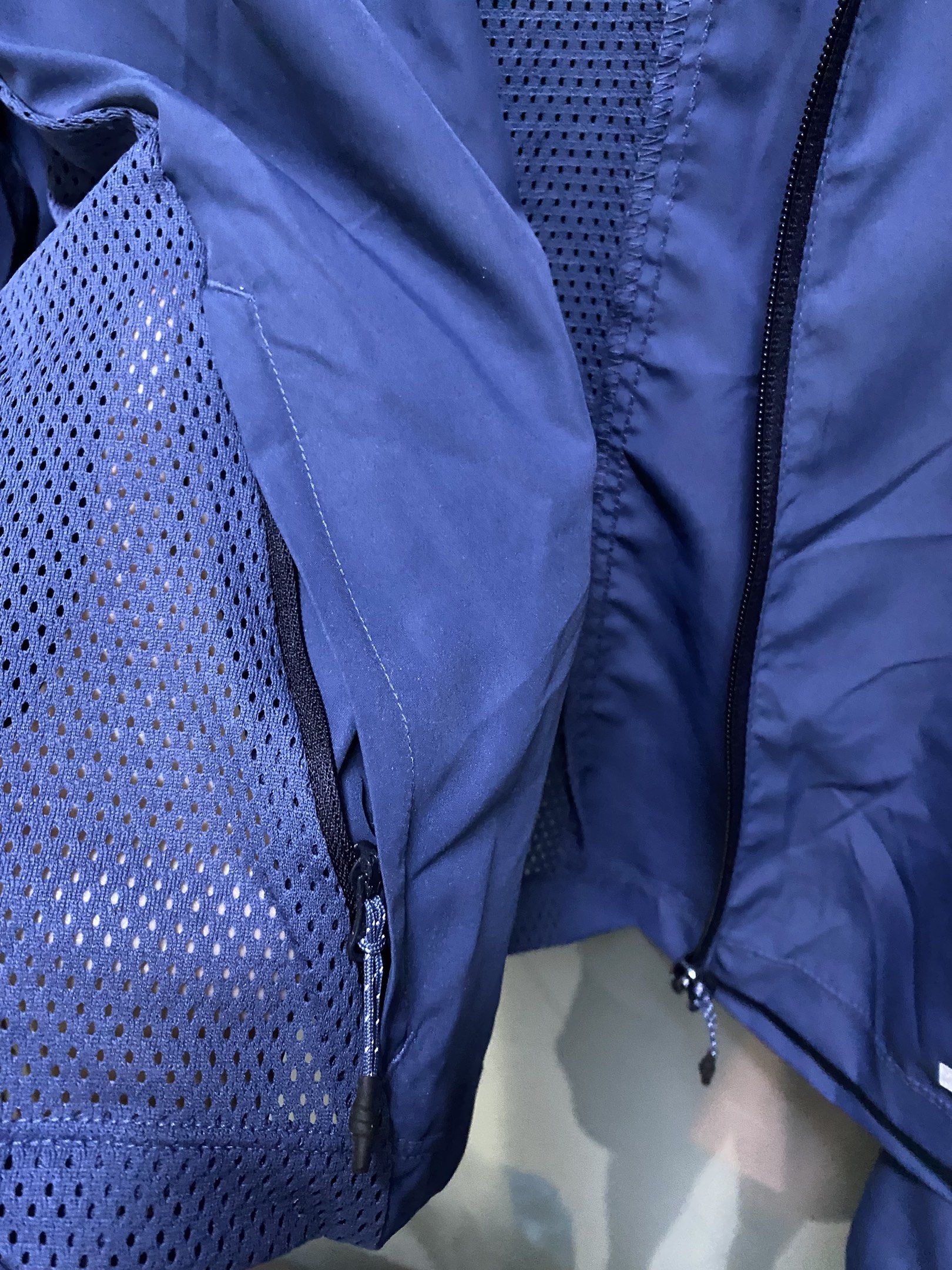 Decathlon Kalenji Run Wind Hood Jacket - Blue, Men's Fashion, Coats ...